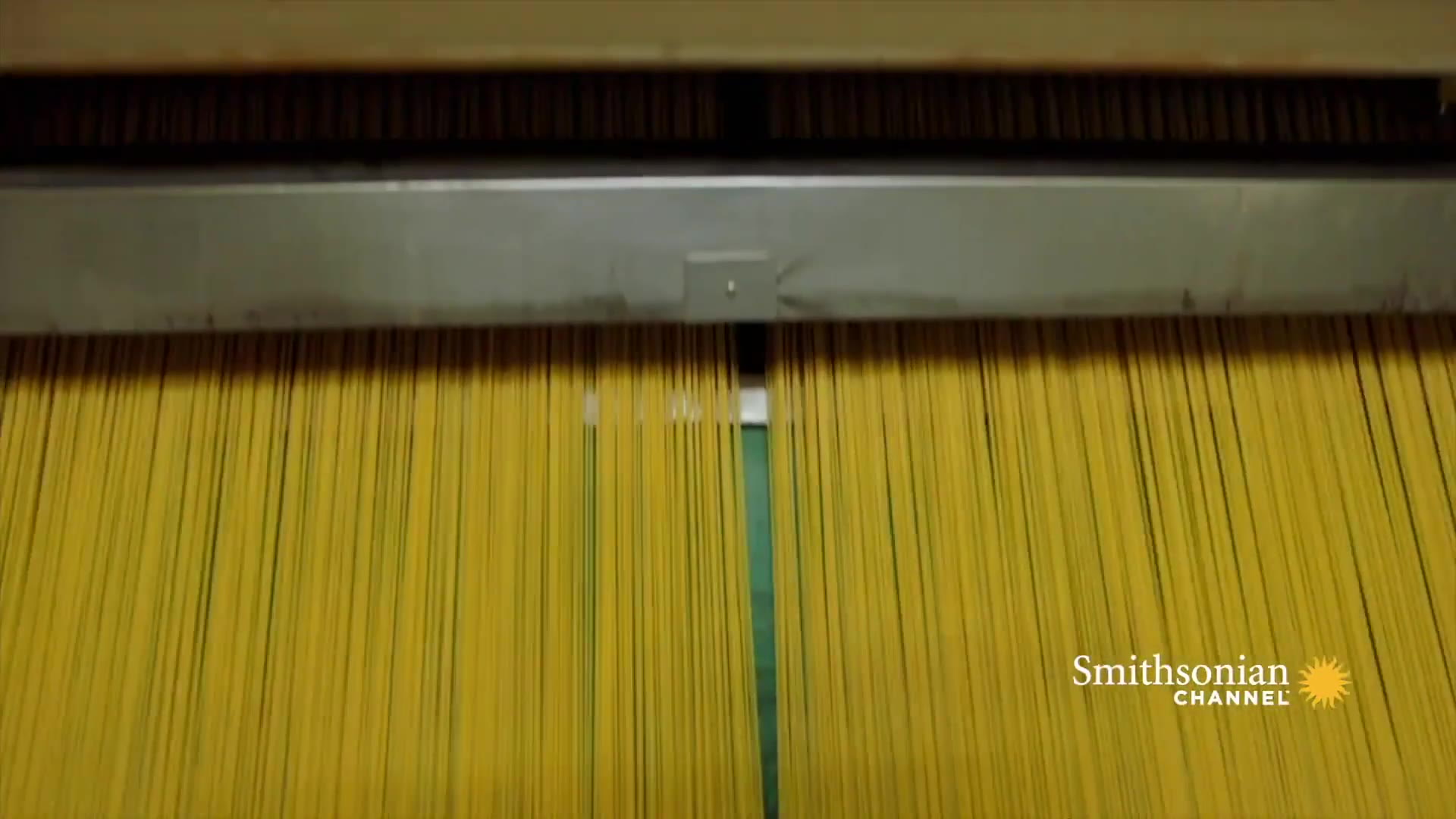 This Machine Creates a Mesmerizing Waterfall of Pasta Smithsonian Magazine