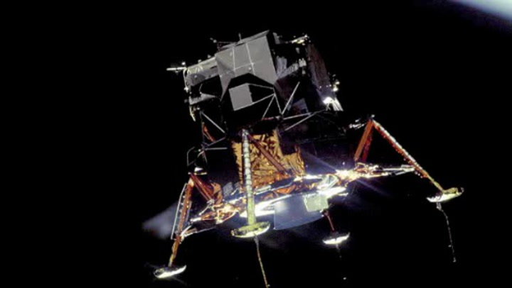 To the Moon and Back: Apollo 11 Celebrates Its 40th Anniversary ...