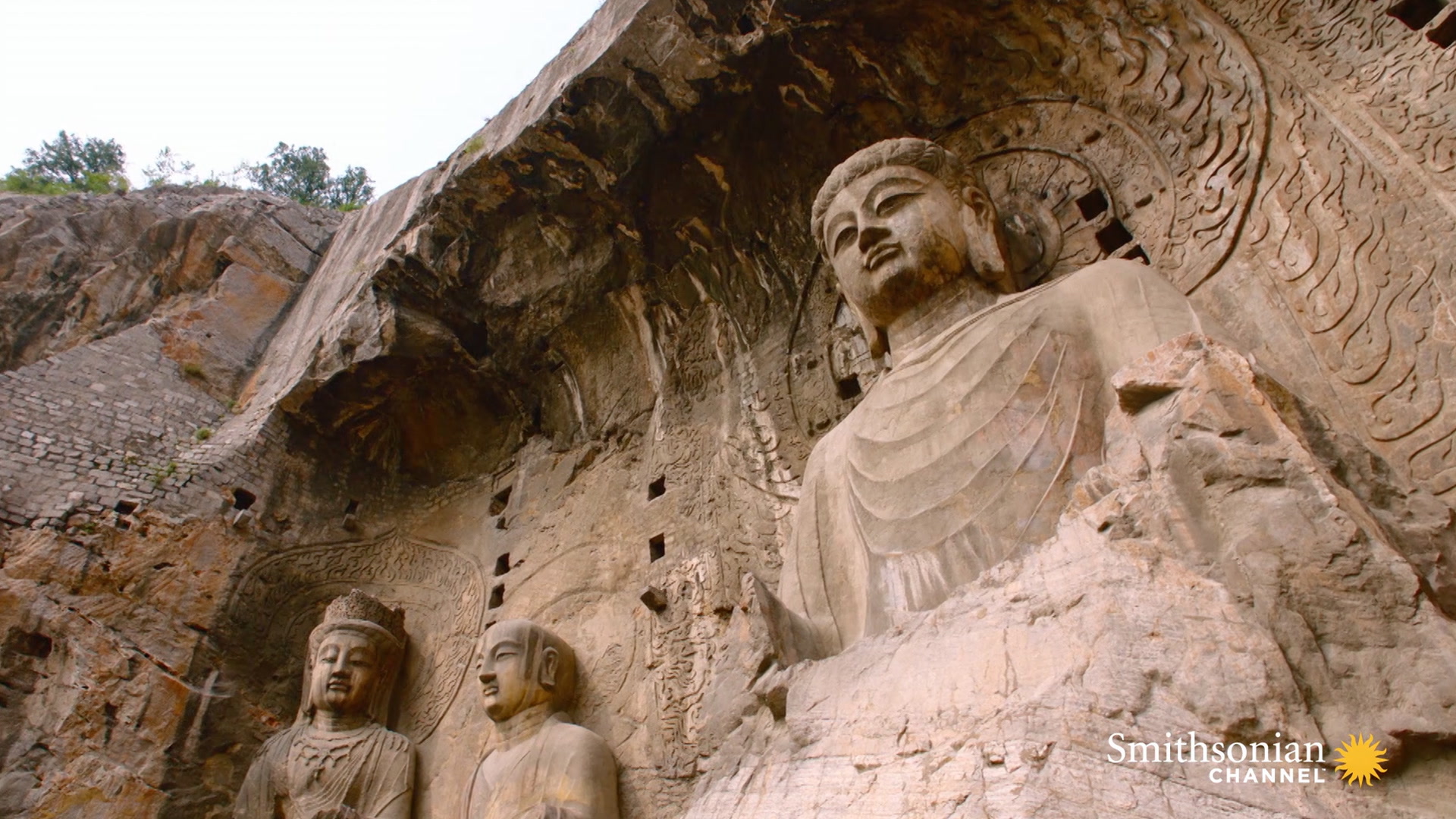 Wu Zetian's Bold Move at the Spectacular Longmen Grottoes Smithsonian ...