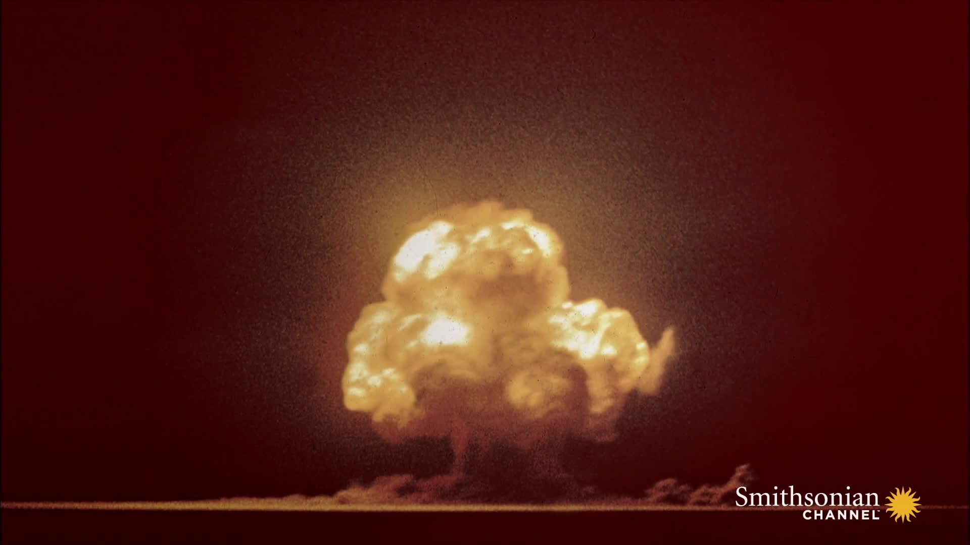 This Is the Only Color Photo of the First Atomic Explosion Smithsonian ...