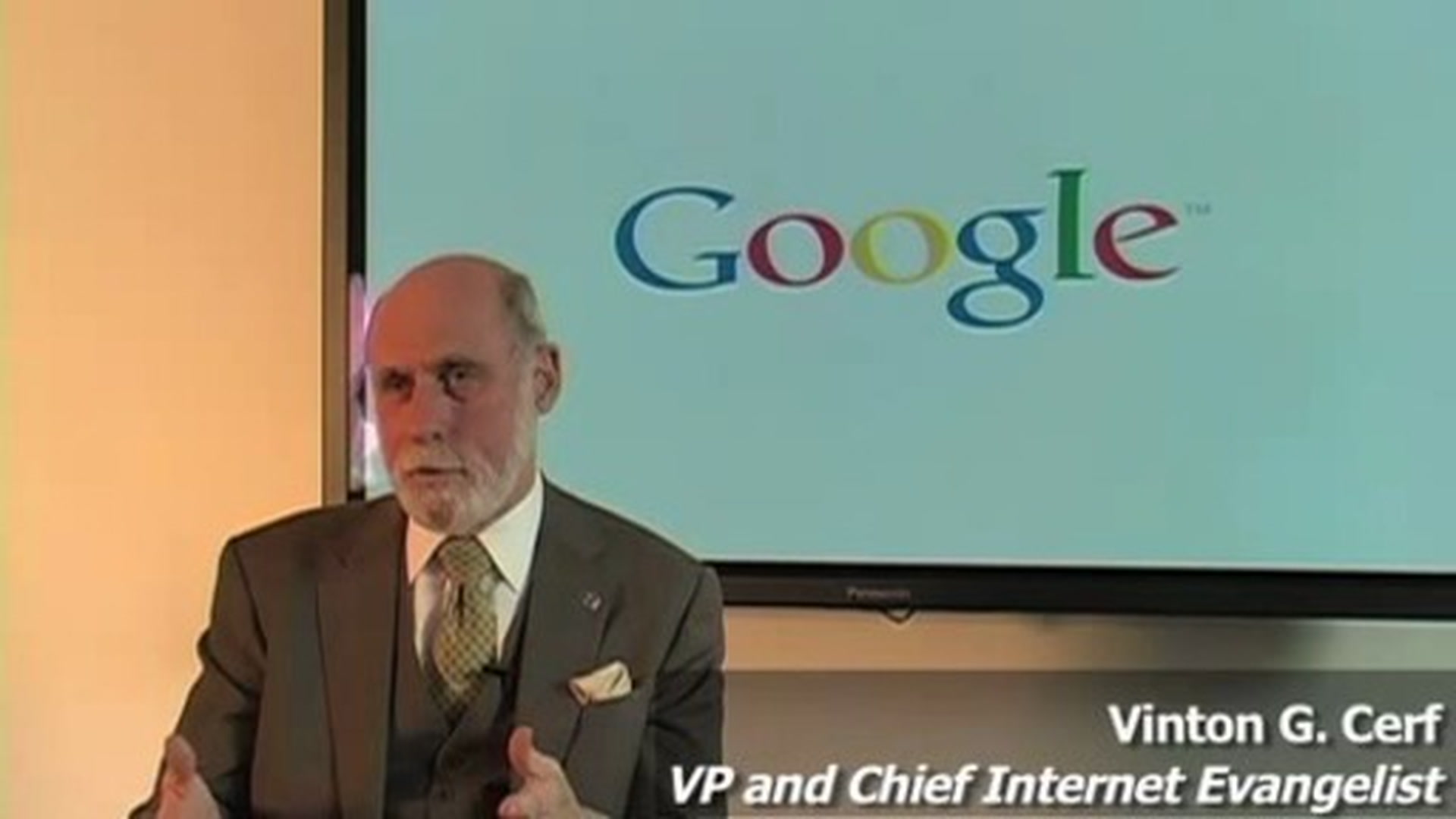 Q & A: Vincent Cerf Smithsonian Magazine