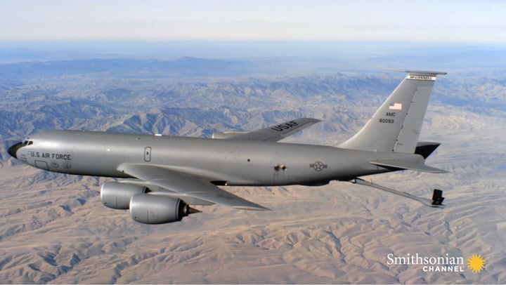 This Flying Gas Station Can Carry 200,000 Lbs. of Fuel Smithsonian Magazine