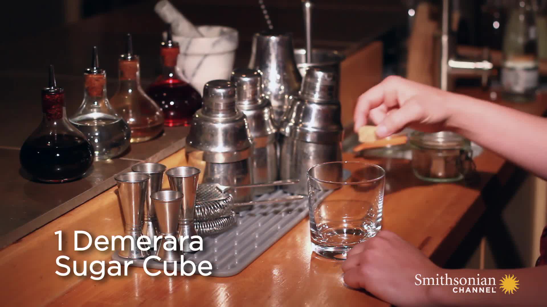 Colonial Ties Cocktail Recipe: Raise a Glass to History Smithsonian ...